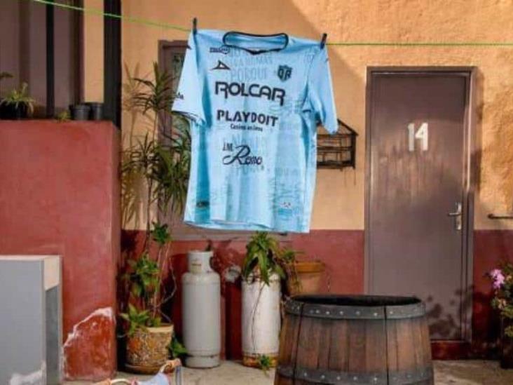 Necaxa presume nueva jersey inspirada en Don Ramón