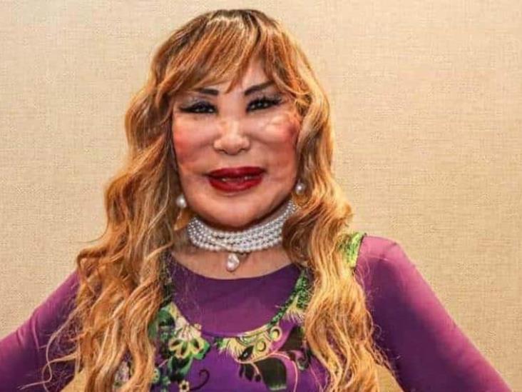 Lyn May se compara con Barbie Lyn May se compara con Barbie